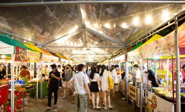 Street Food Buffet Helio Night Market - Đặc Sản Đà Nẵng